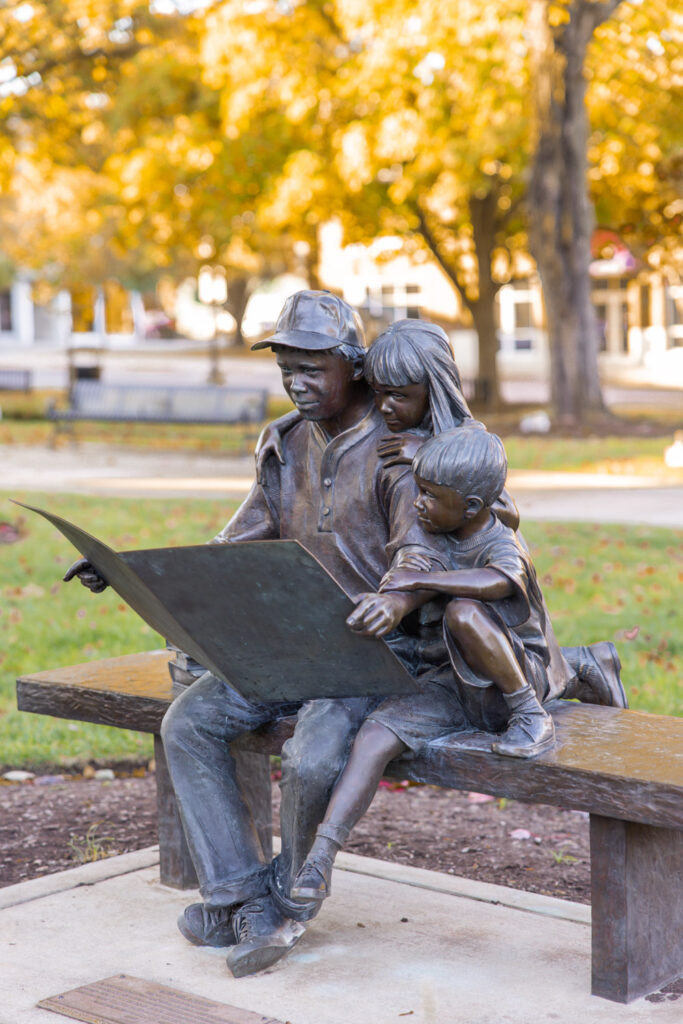 How to Plan an Epic Trip to Bowling Green: A Weekend Itinerary